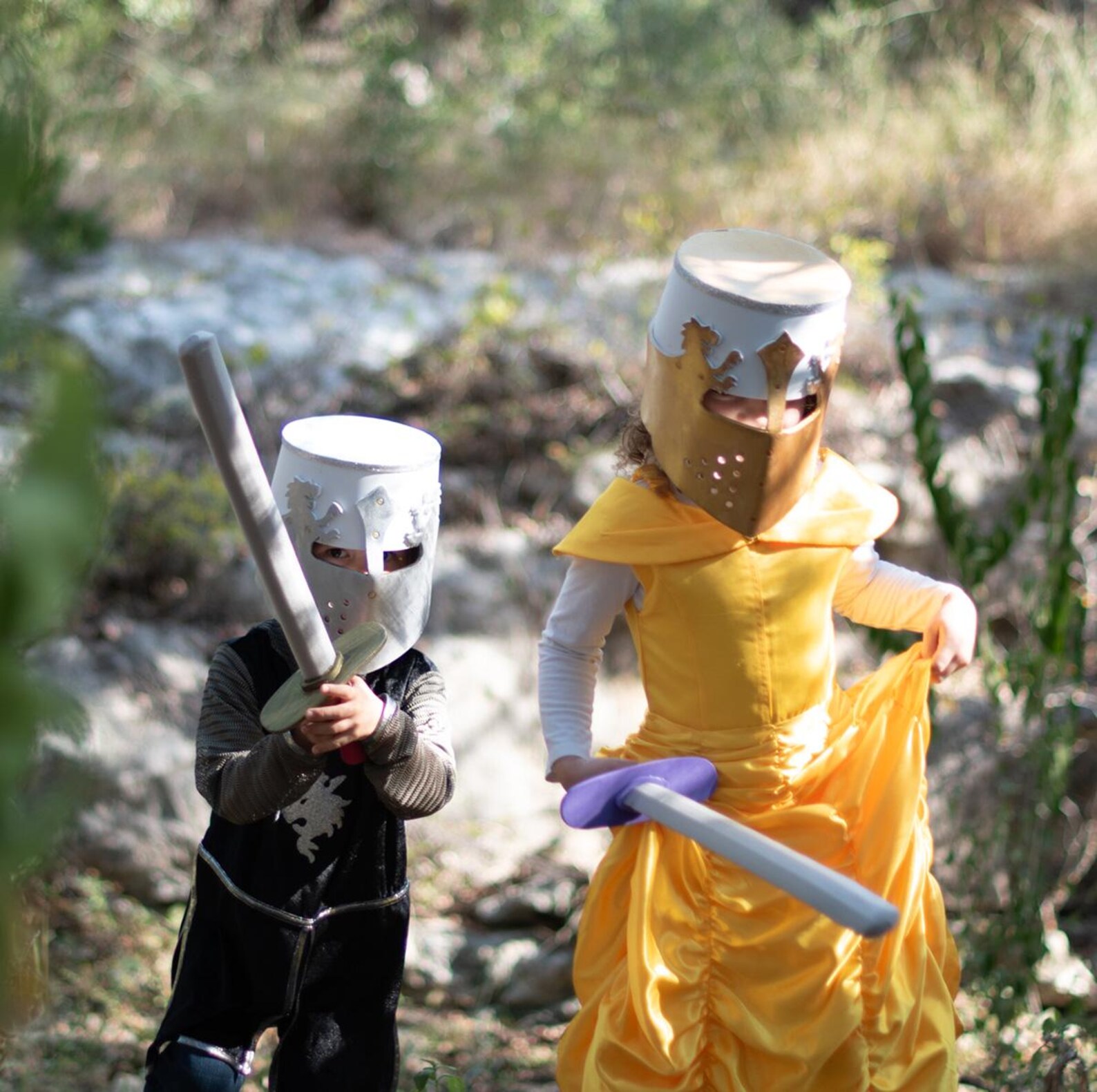 Knight Helmet Gold Lion | Great Helm Style Costume | Kid Size 50cm, 19 ...