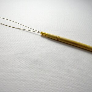 HOOK & THREADER All-in-one-tool for Feather and Hair Extensions, Bamboo ...