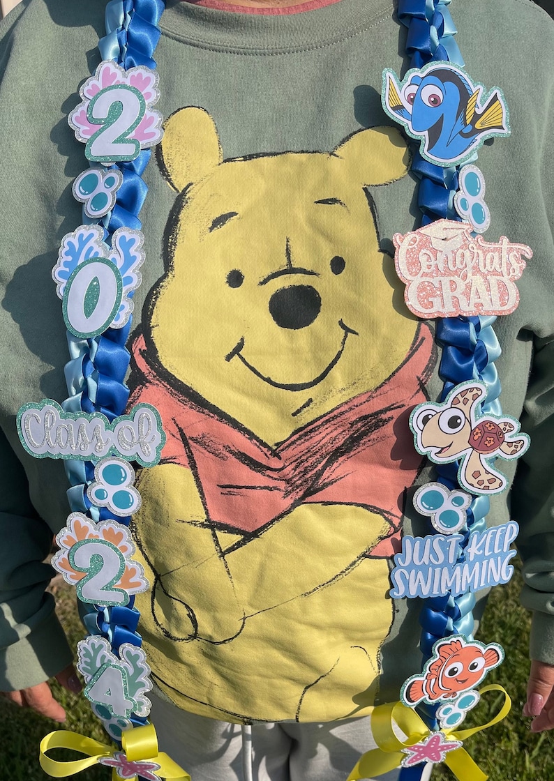 Nemo & Dory Graduation Lei/ Grad Lei/ Ribbon Lei/ Grad Gifts/ Congrats ...