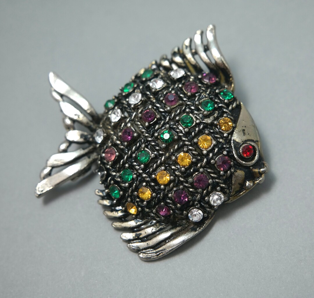 Vintage 1950s / 1960s Chrome Plated and Multi Coloured Rhinestone ...
