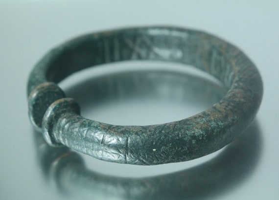 Vintage replica ancient Roman bronze bangles - Gem