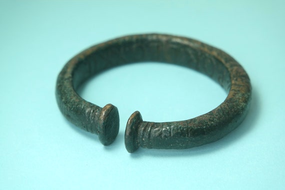 Vintage replica ancient Roman bronze bangles - Gem