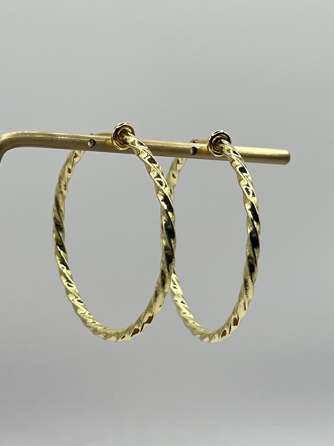 DYO Collection - Design Your Own Clip on Hoops Gold Plated Twisted 40mm - Etsy
