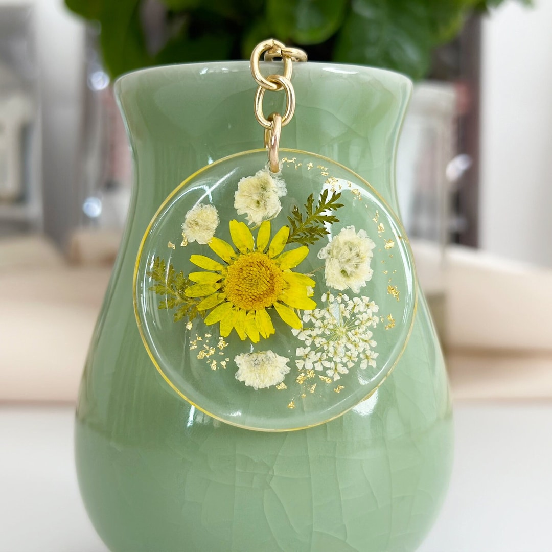 Dried Flower Keychain,real Flower Resin Keychain,flower Keychain,epoxy ...