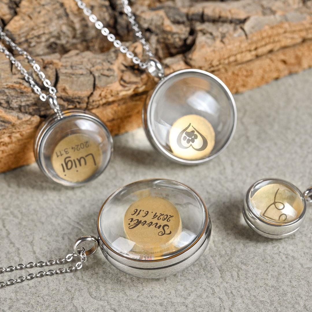 Custom Pet Memorial Locket Necklace: Glass Urn for Ashes or Fur - Etsy