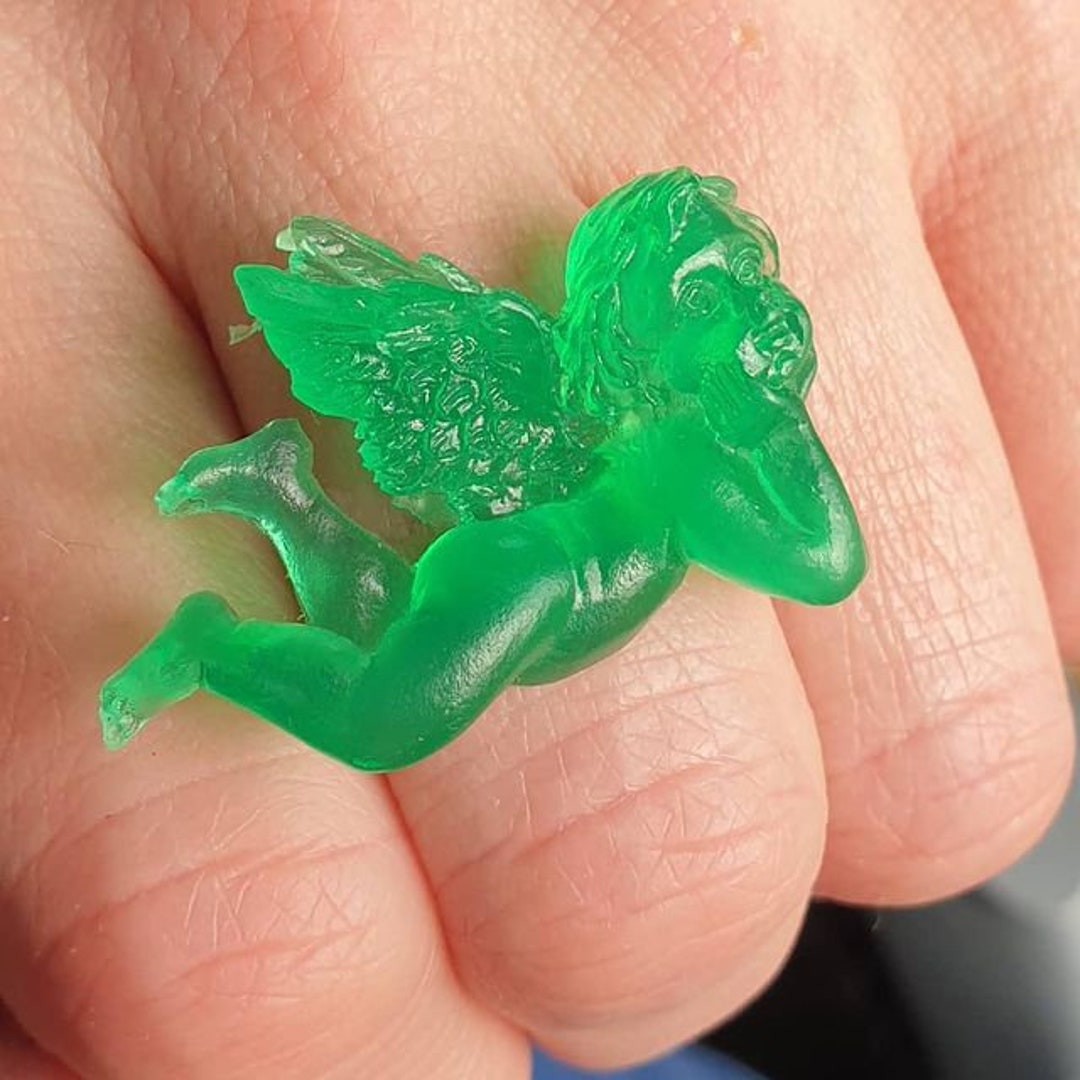 Emerald Cherub Ring - Etsy