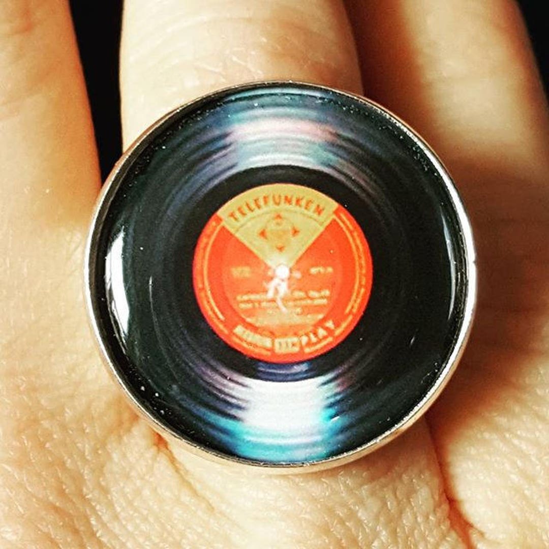 Vintage........ VINYL RECORD RING - Etsy