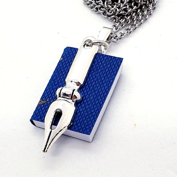 Notebook Necklace - Etsy
