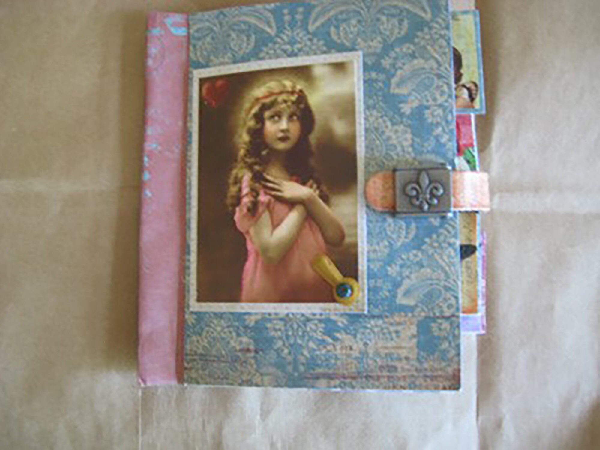 Making Mini Scrapbooks Tutorials, 34 Mini Album Tutorials, Easy to ...