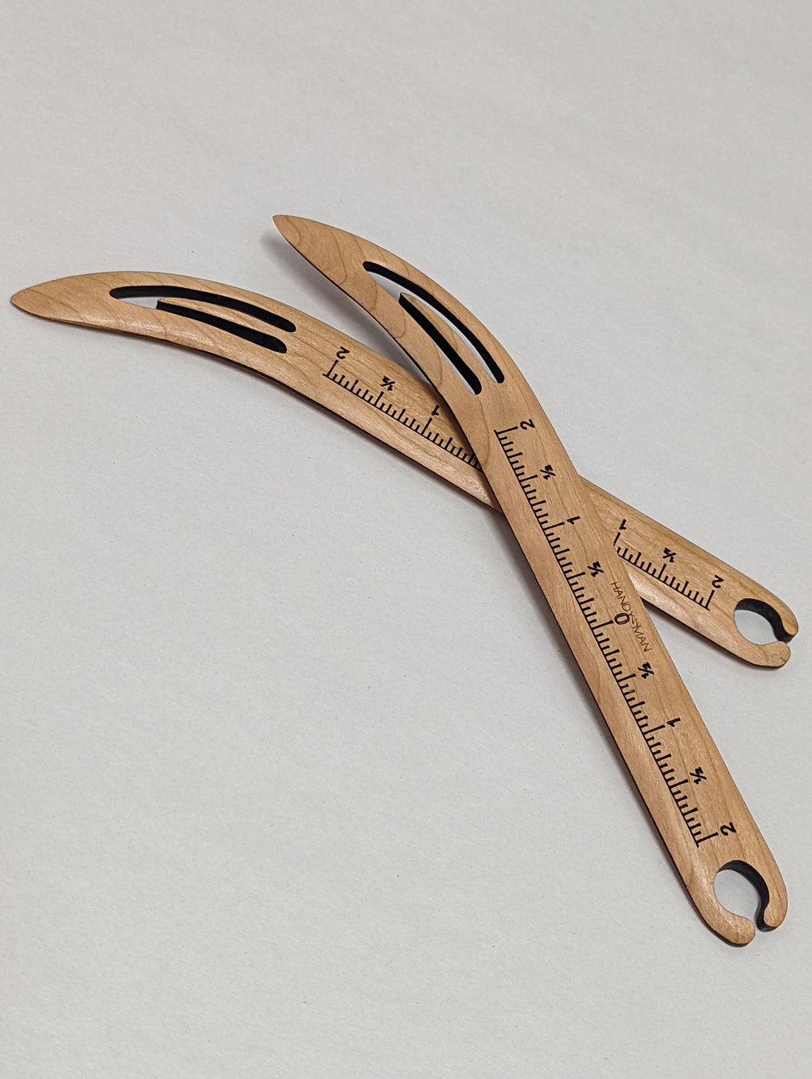 Sami Sword Shuttle With Center Ruler - Etsy