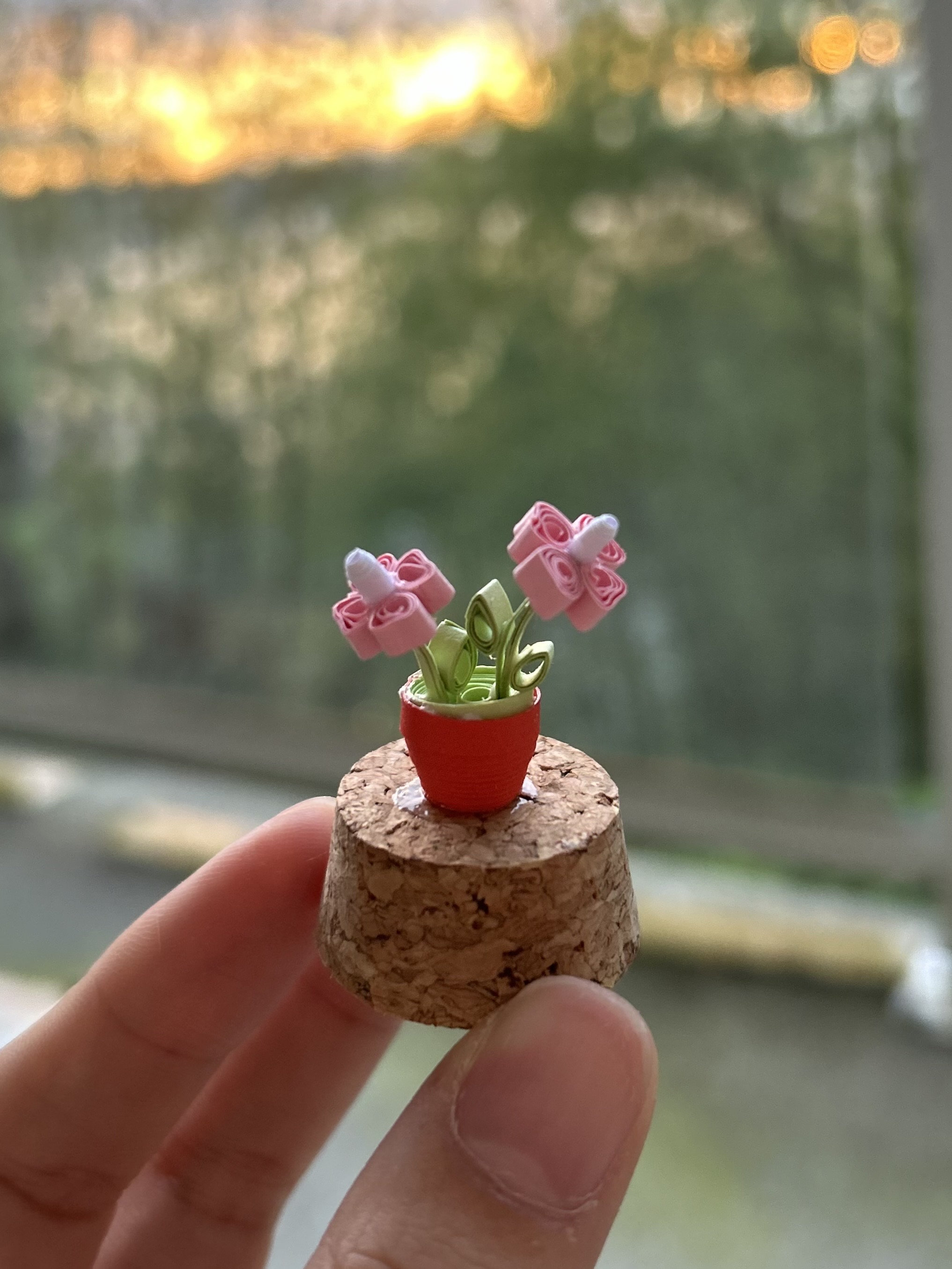 Paper Plant/ Paper Flower/ Quill Flower/ Two-stem Flower/ Quilled Plant ...