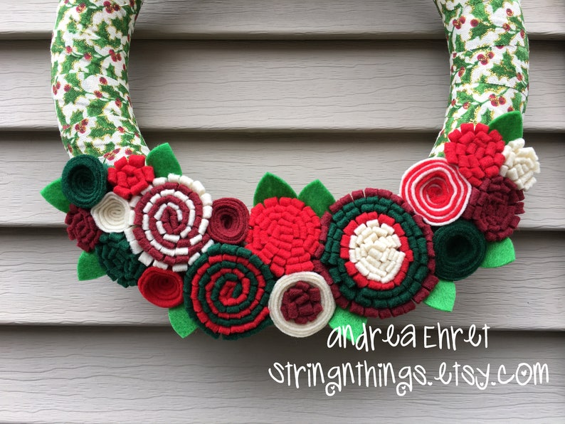 Christmas Wreath Fabric Wreath Holiday Holly Wreath Felt - Etsy