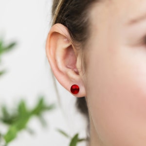 Recycled Vintage 1940's Ruby Red Beer Bottle Simple Post Earrings - Etsy