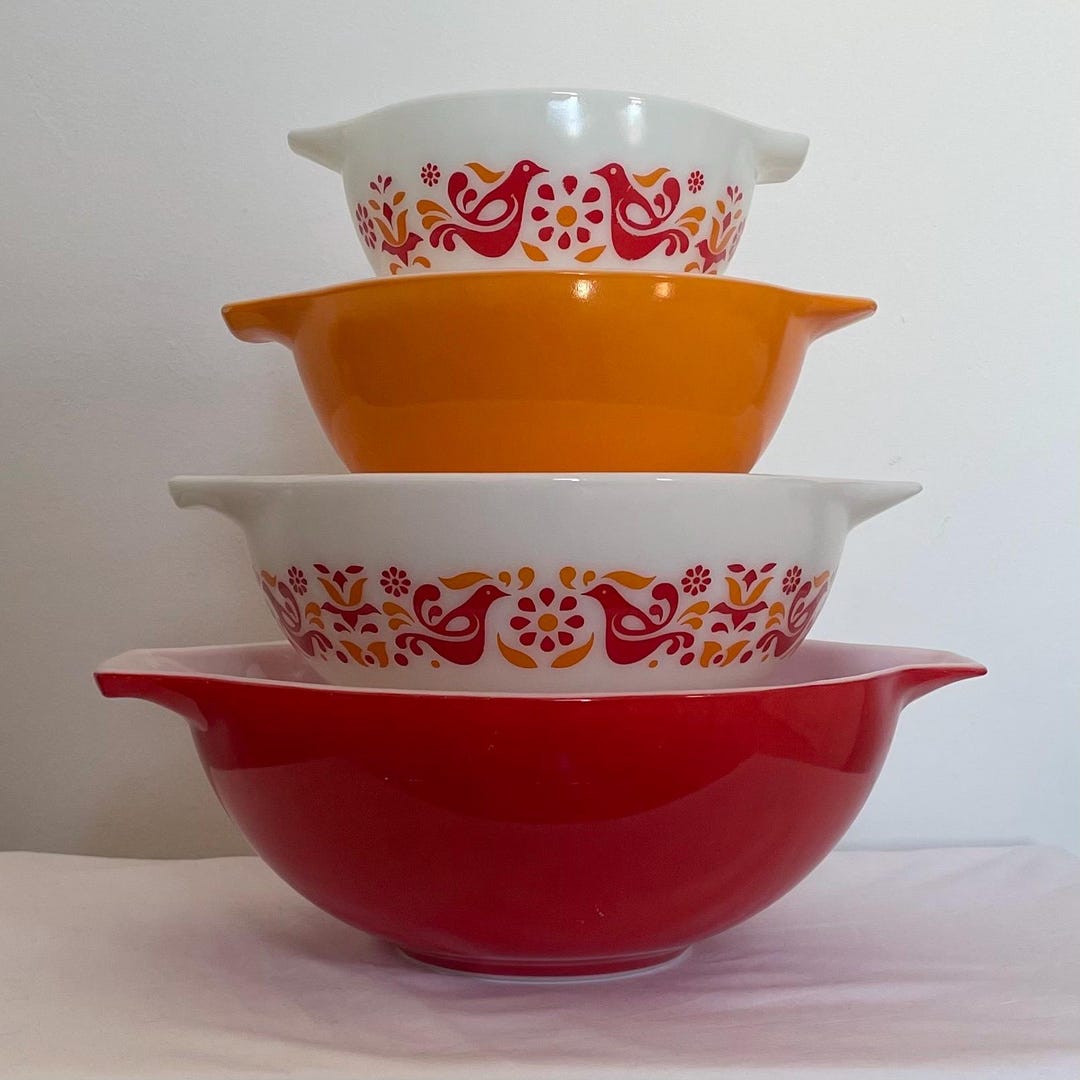Vintage PYREX Friendship Pattern Cinderella Mixing Bowls. Full Set - Etsy