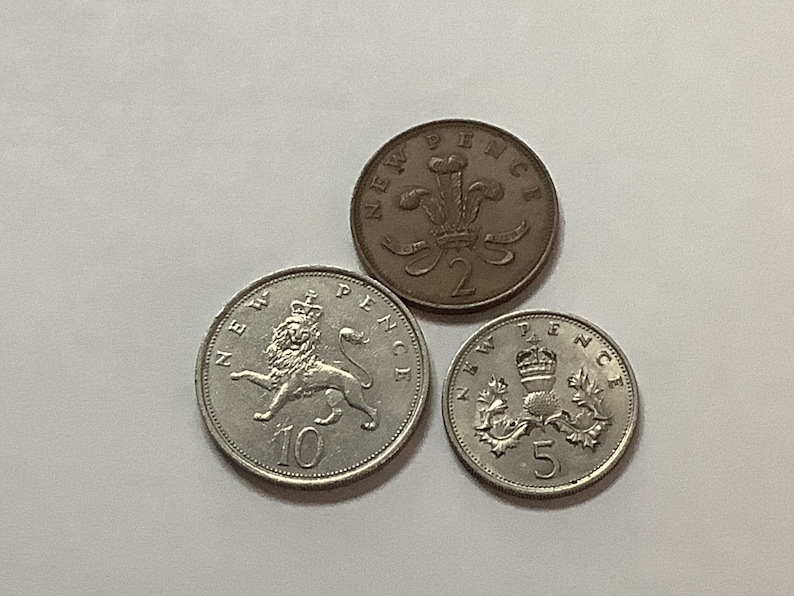 Rare Queen Elizabeth Coins: 1971 2 New Pence; 1970 New 5 Pence; 1973 10 ...