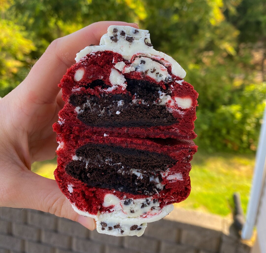 Red Velvet Oreo Stuffed Cookie Recipe: Gourmet Thick Cookie (digital ...