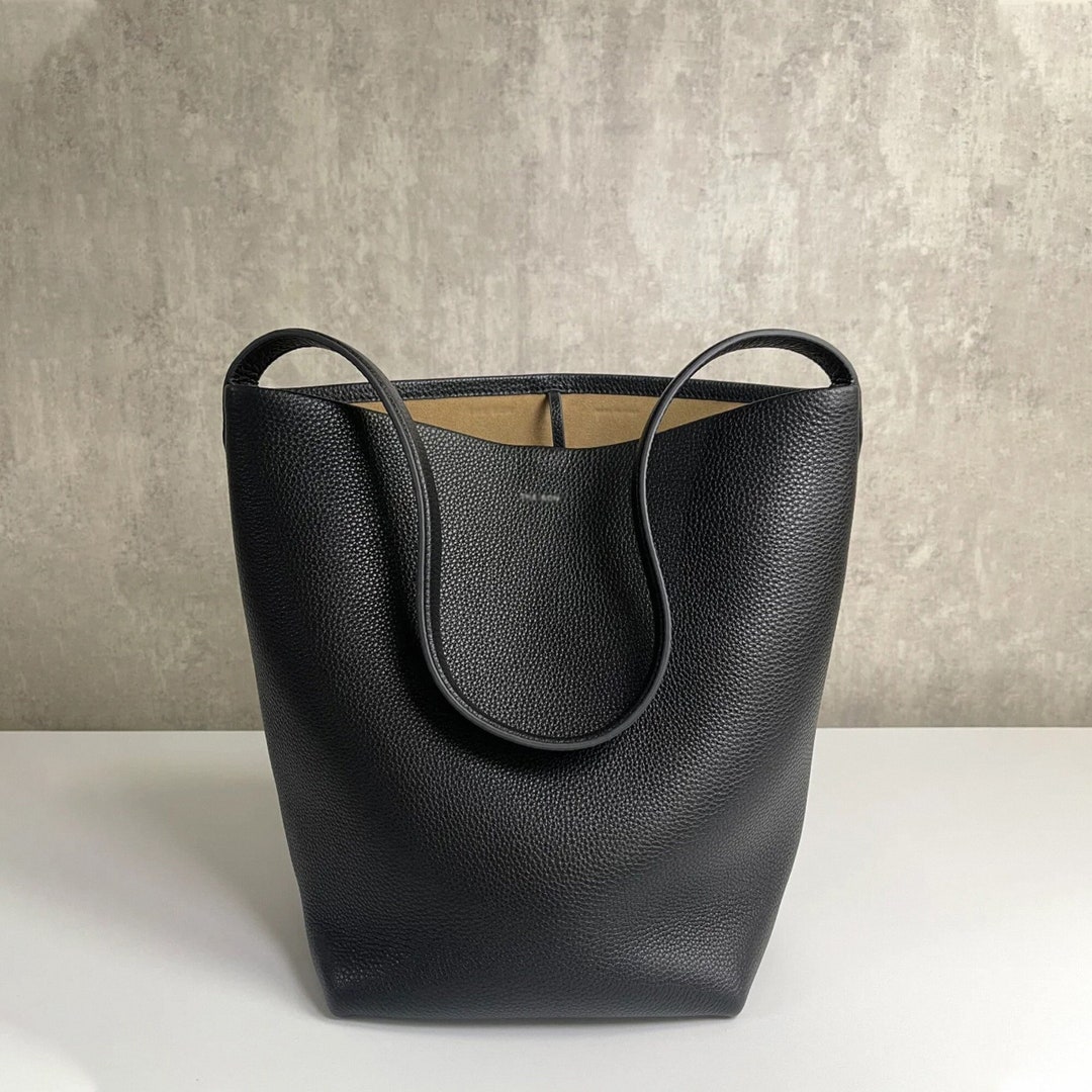 Genuine Leather Tote Bag, Minimal Bucket Bag for Women, Elegant ...