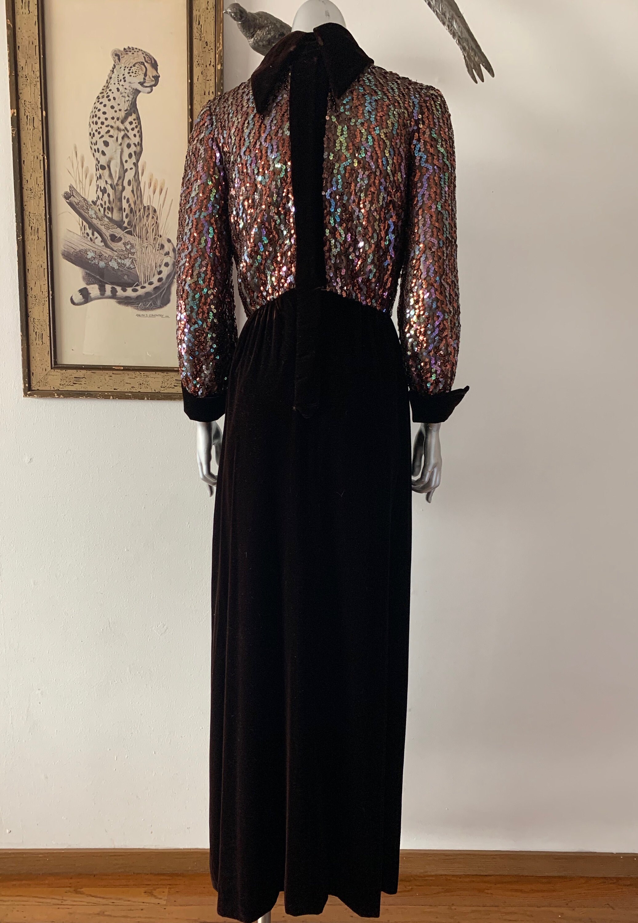 Fabulous 70s Evening Gown in Velvet and Sequins | Etsy