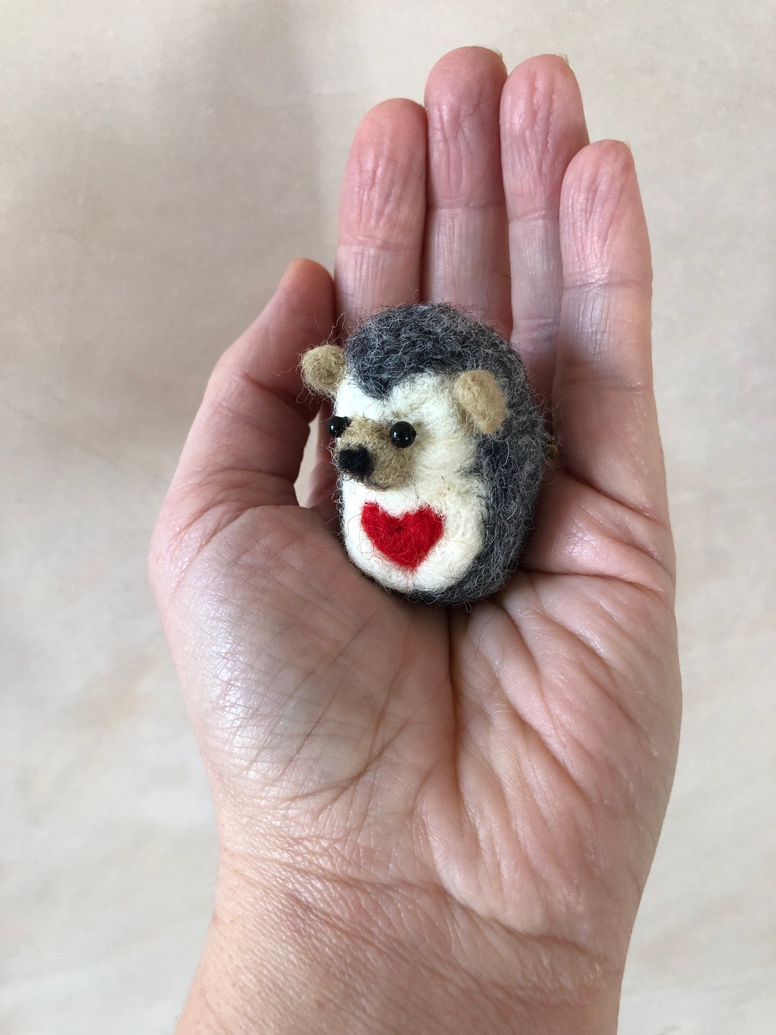 Needle Felted Valentine Love Heart Hedgehog - Etsy UK