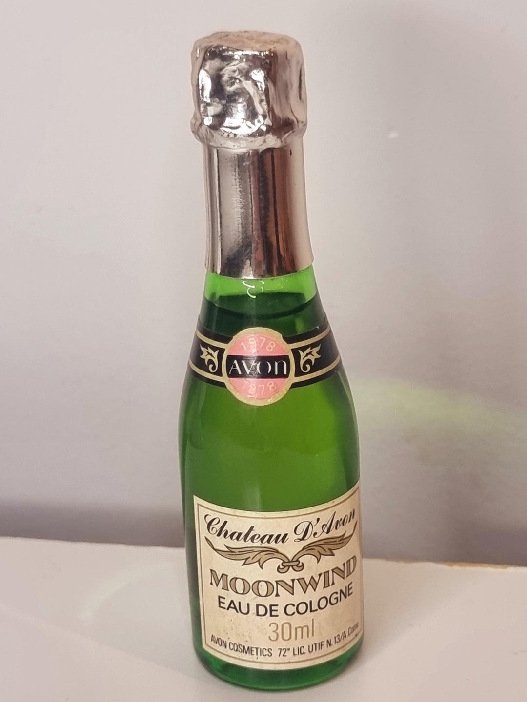 Vintage 1970 Avon - Chateau D'avon Moonwind Eau De Cologne 30 Ml ...