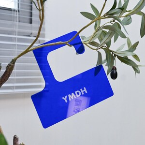 Acrylic Hanger Tags - Customizable Design for Clothing Stores ...