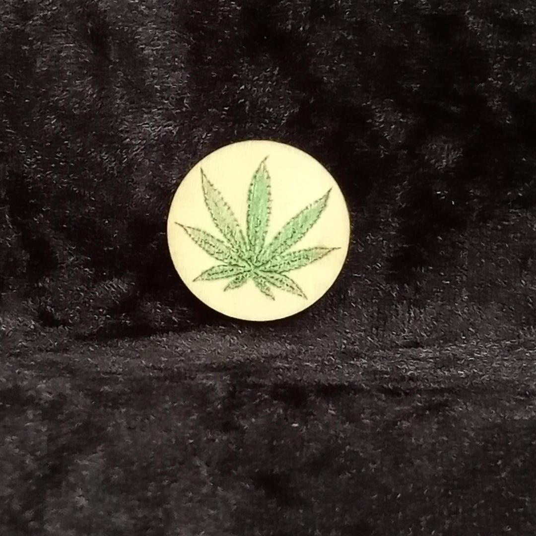 Cannabis Leaf Pin - Etsy