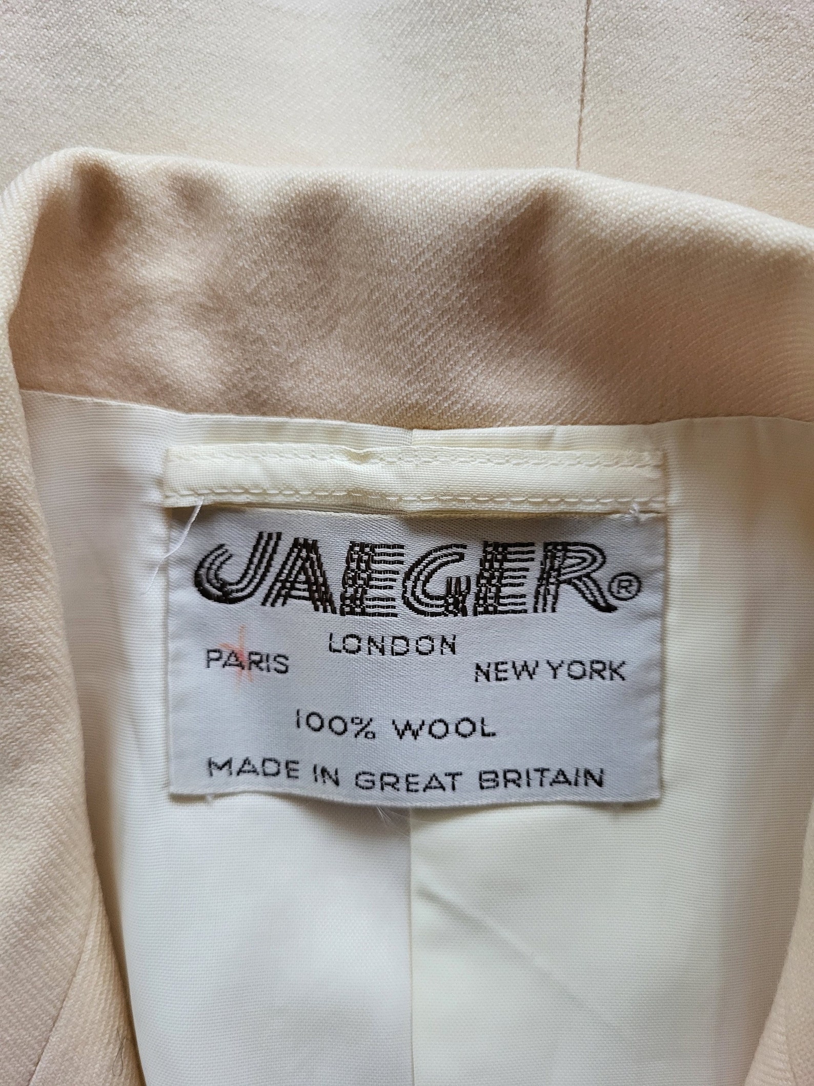Vintage Jaeger Wool Blazer 2 Button Cream 1980s Made in Great Britain ...