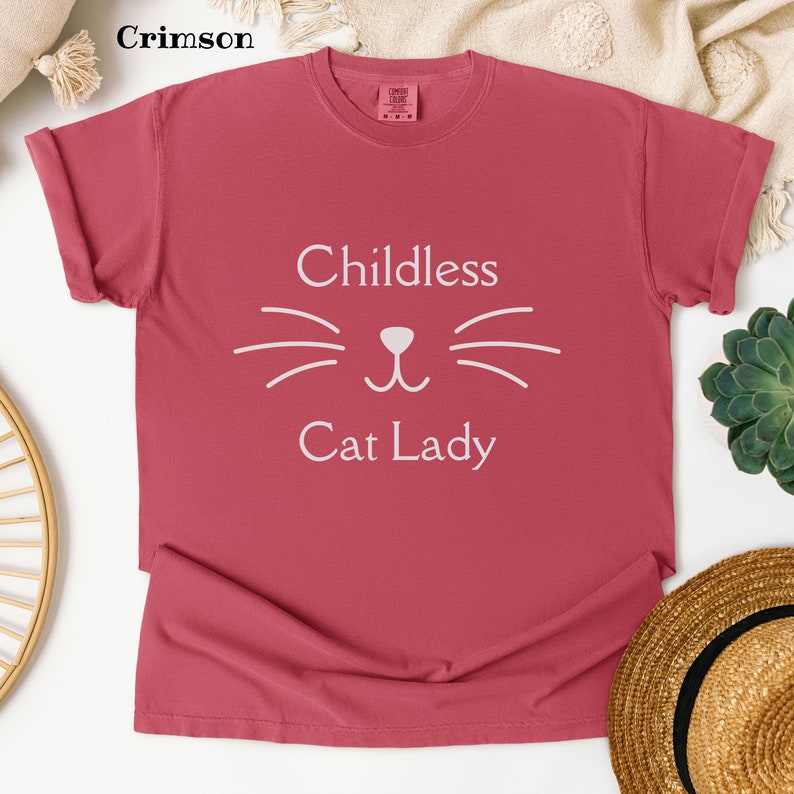 Childless Cat Lady T Shirt, Cat Mom Gift, Cat Dad Gift, Vote Harris ...