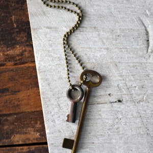 Key Collector Necklace - Rustic Antique Skeleton Keys - Repurposed ...