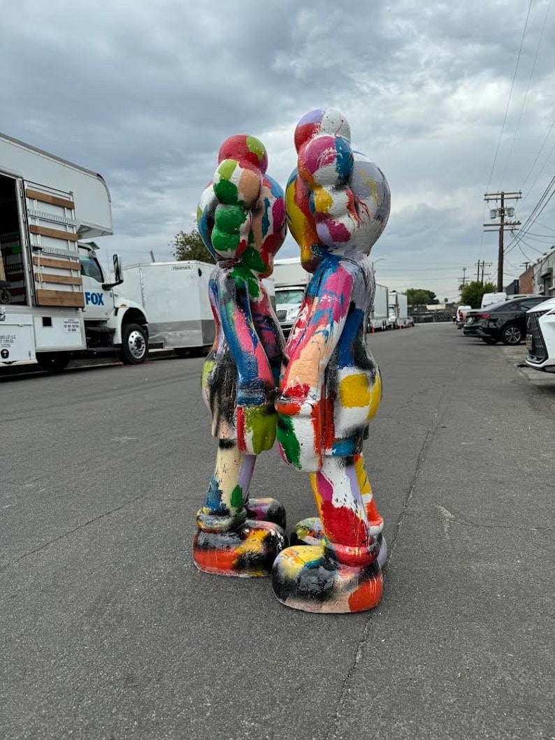 3D Kaws Inspired Custom Life Size Sculptures in Any Shape up to 6 FT ...