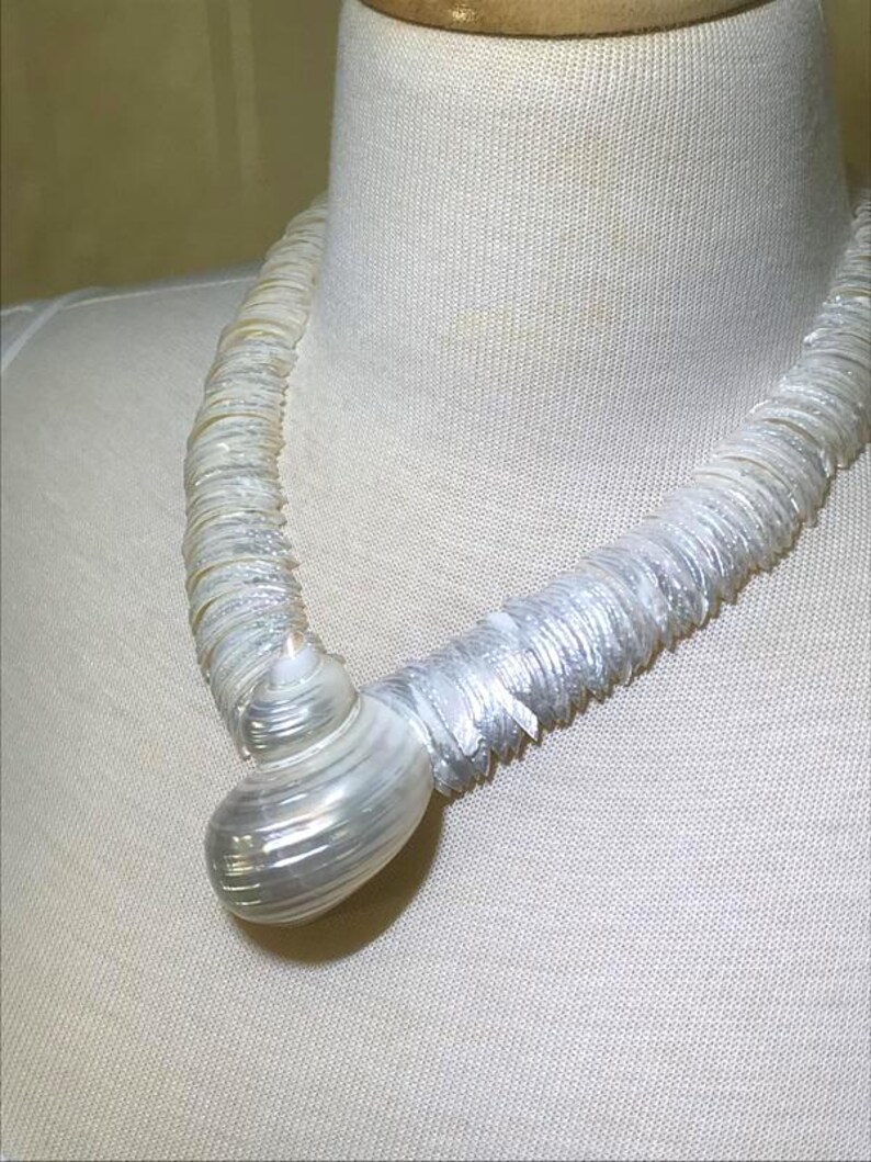 Graduated Trochus Seashell 18" Necklace With Matching Earrings and ...