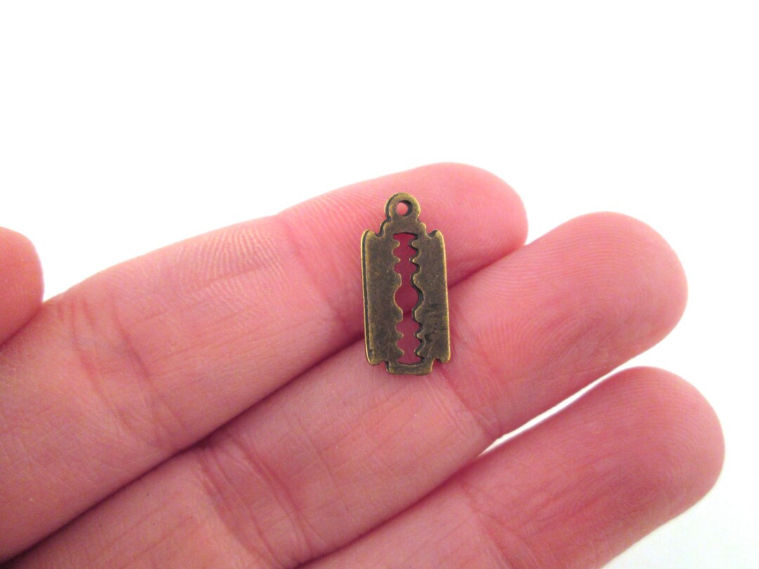 12 Brass Razor Blade Charms, 20mm Bronze Straight Razor Barber Pendants ...