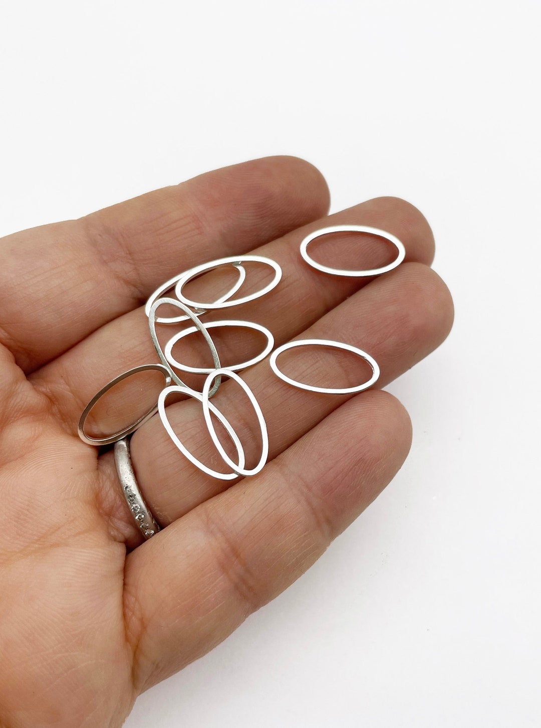 35 Silver Plated Open Oval Connectors, Linking Ring Pendant Charm ...