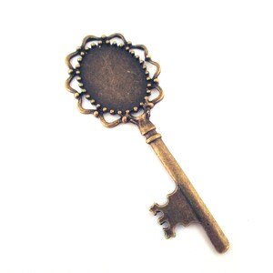 3 18x25mm Bezel Key Pendants, Brass Plated 75x29mm Charms, D122 - Etsy