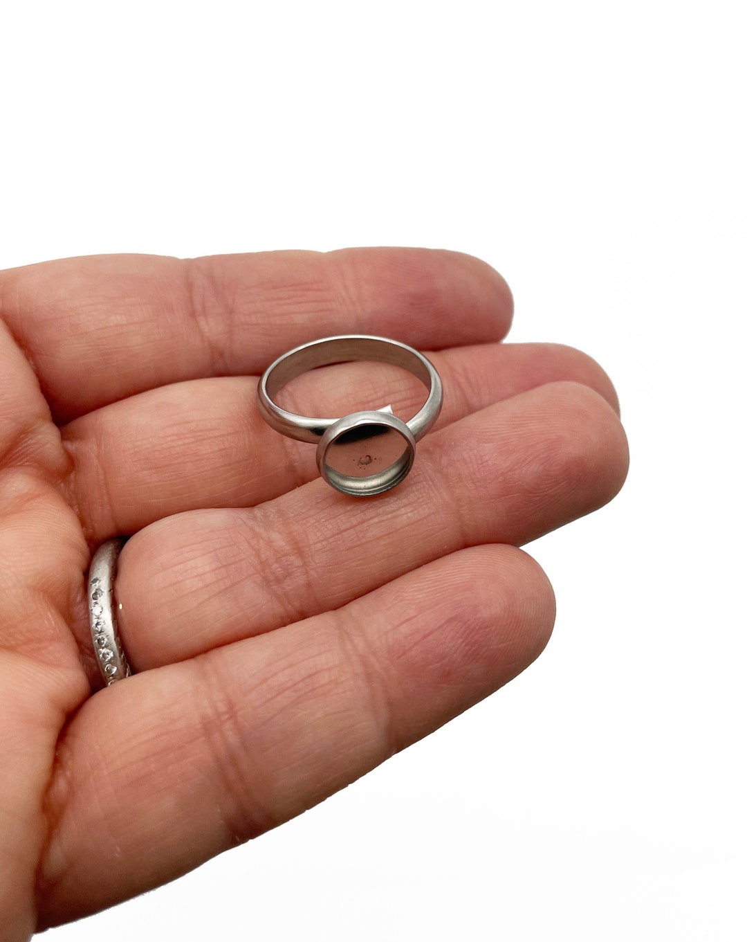 5 Stainless Steel 8mm Bezel Ring Bases, Front Closing Adjustable Ring ...