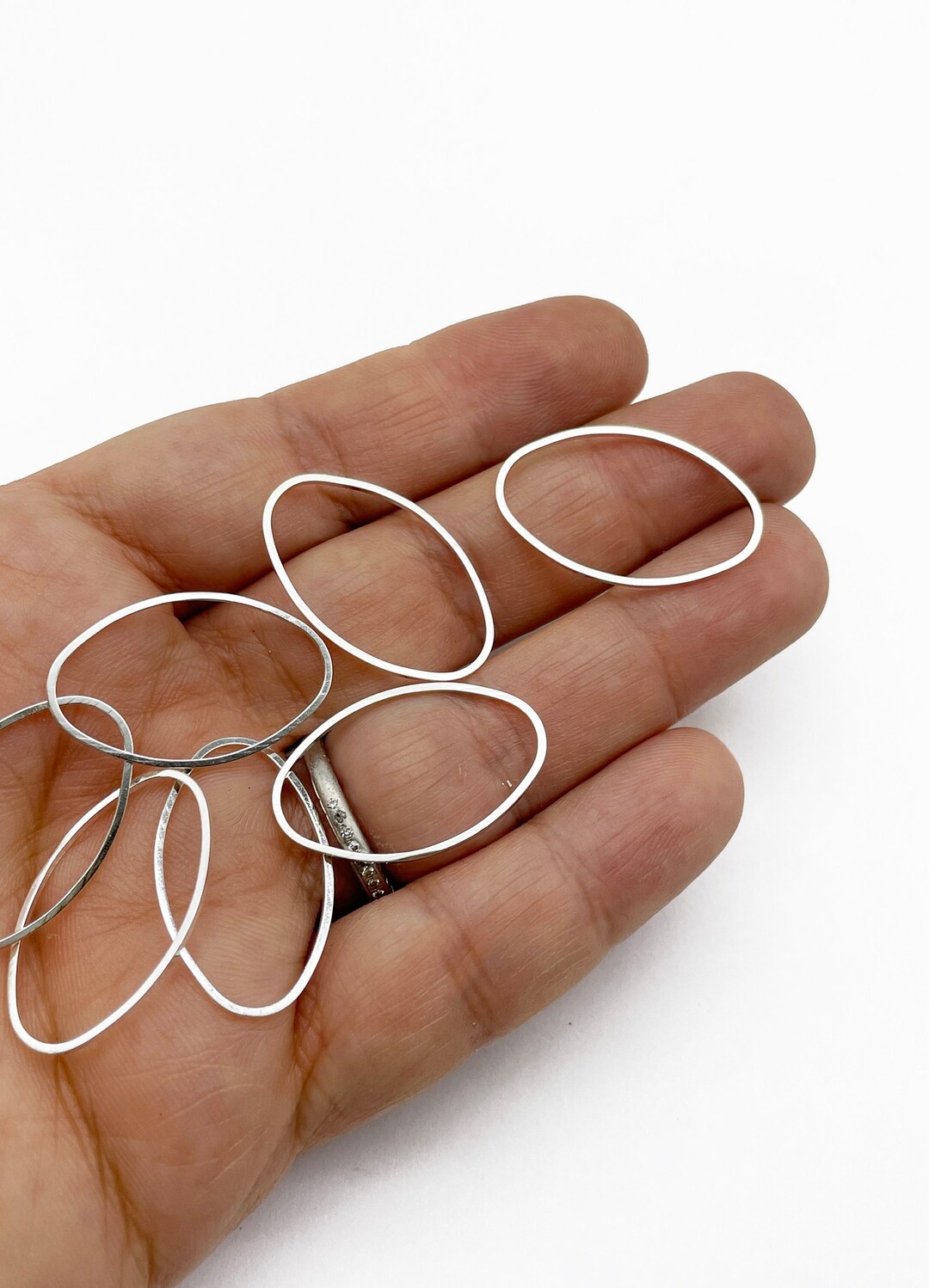 20 Silver Plated Open Oval Connectors, Linking Ring Pendant Charm ...
