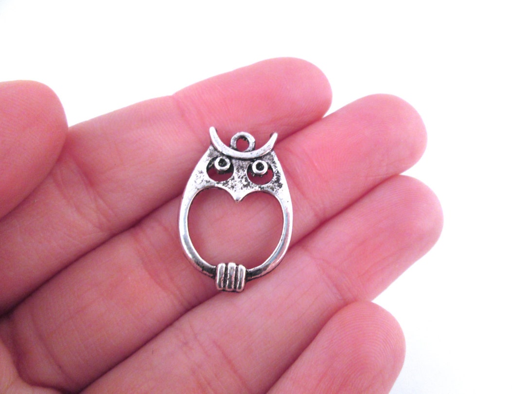 Small Silver Owl Charms Pendants 24x17mm Pick Your Amount - Etsy