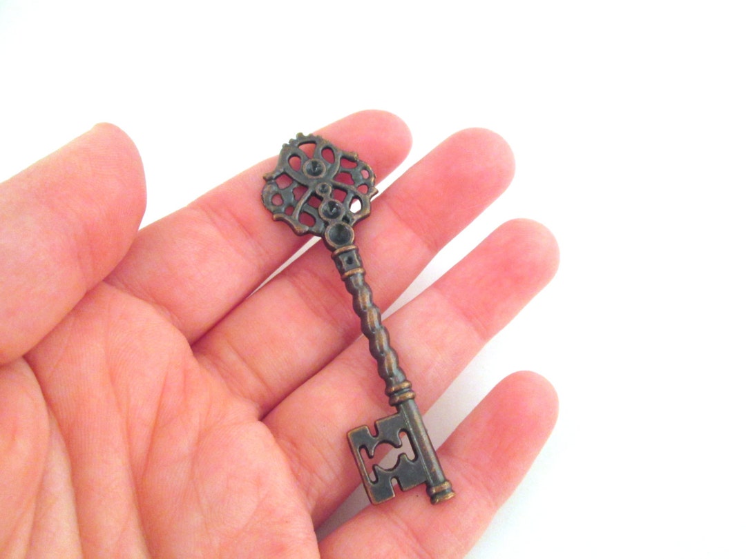 Large Antique Copper Skeleton Key Pendant Charms 68x21mm, D172 - Etsy