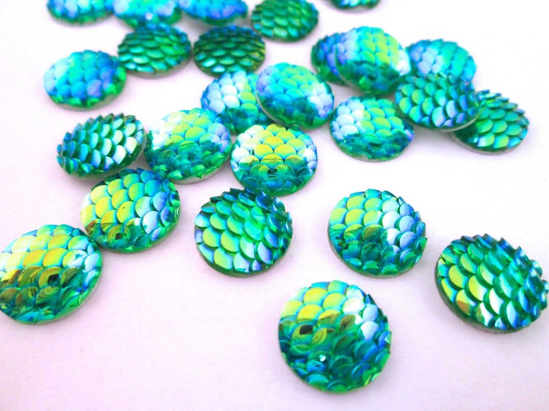 Ten 12mm Green Iridescent Fish Scale Cabochons, Mermaid Cabochons, H446 ...