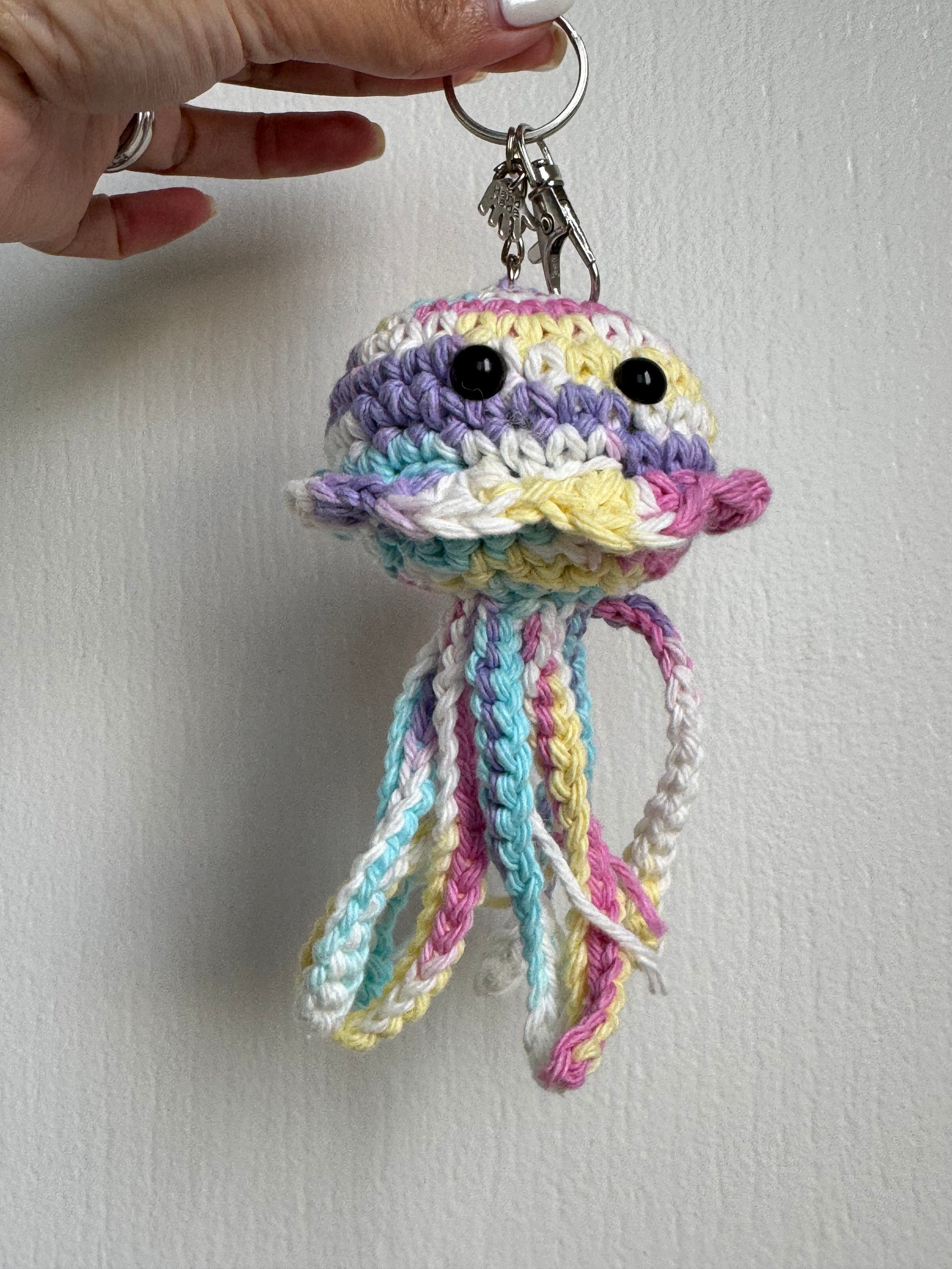 Crochet Jellyfish Keychain. - Etsy