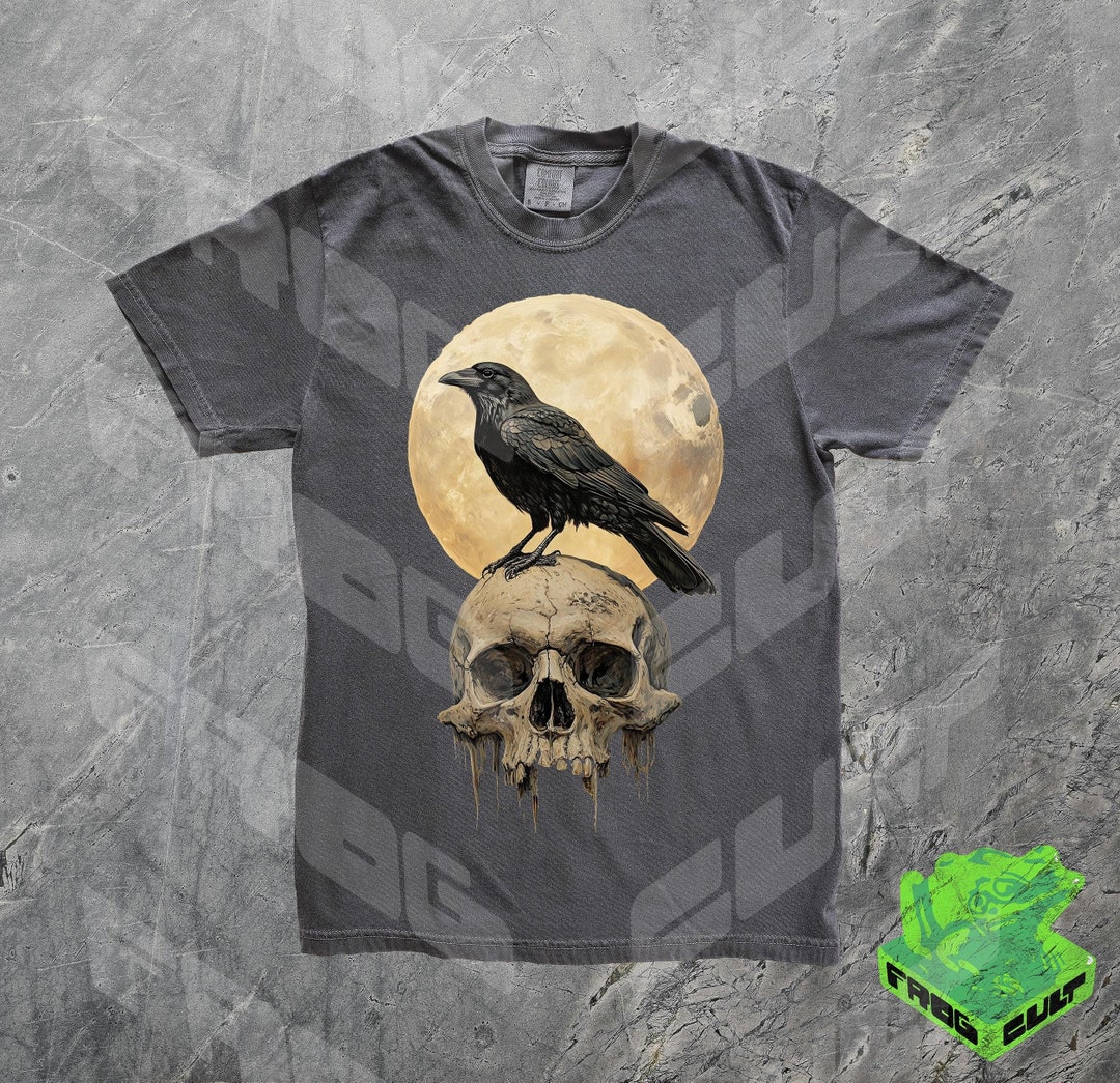 Crow on Skull Dark Vintage Graphic T-shirt, 90s Dark Art Spooky Tee ...