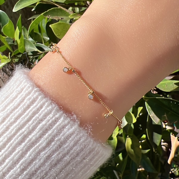 Dangle Bracelet - Etsy