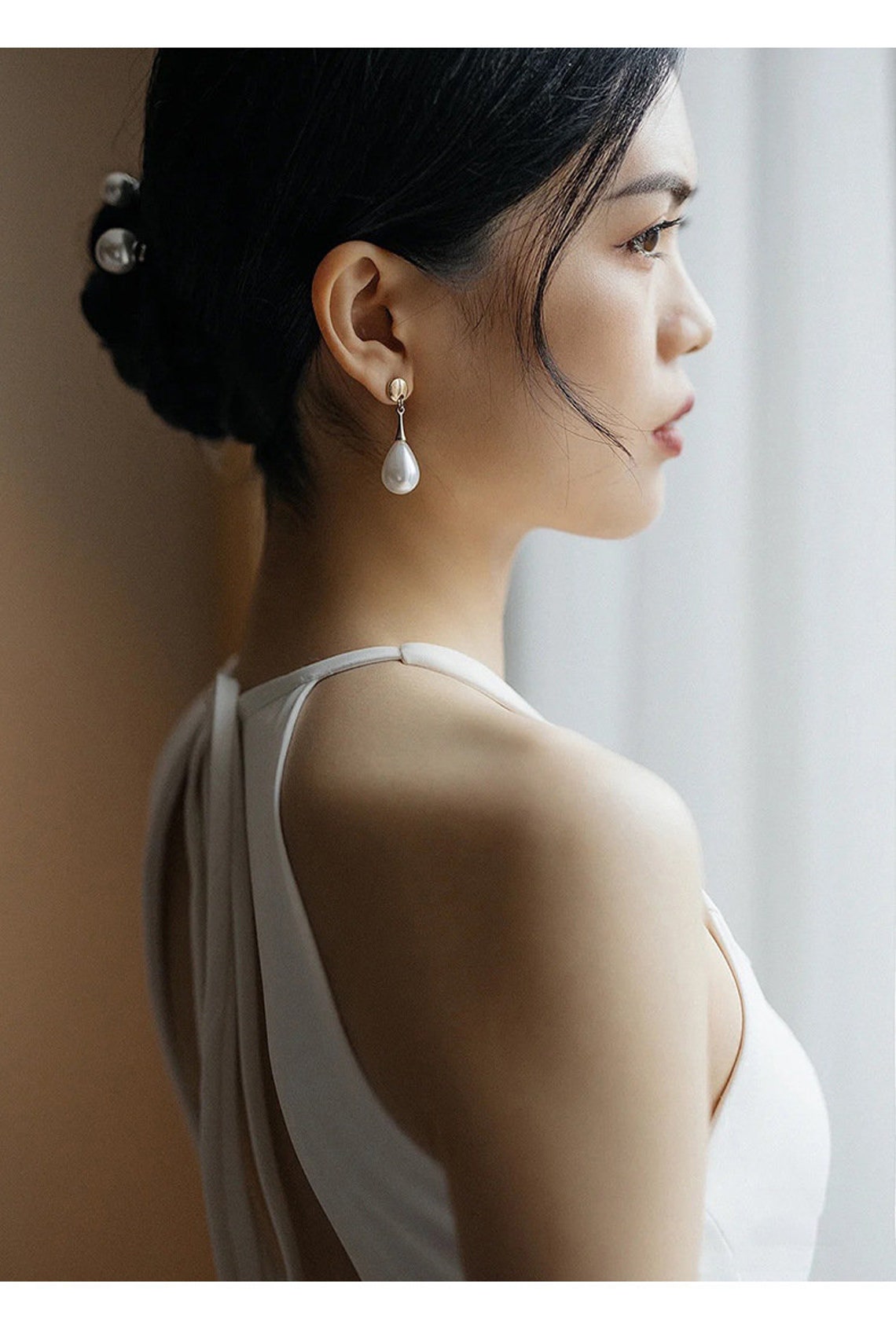 Halter Neck Light Wedding Dress, Simple Petite Backless Engagement Gown ...