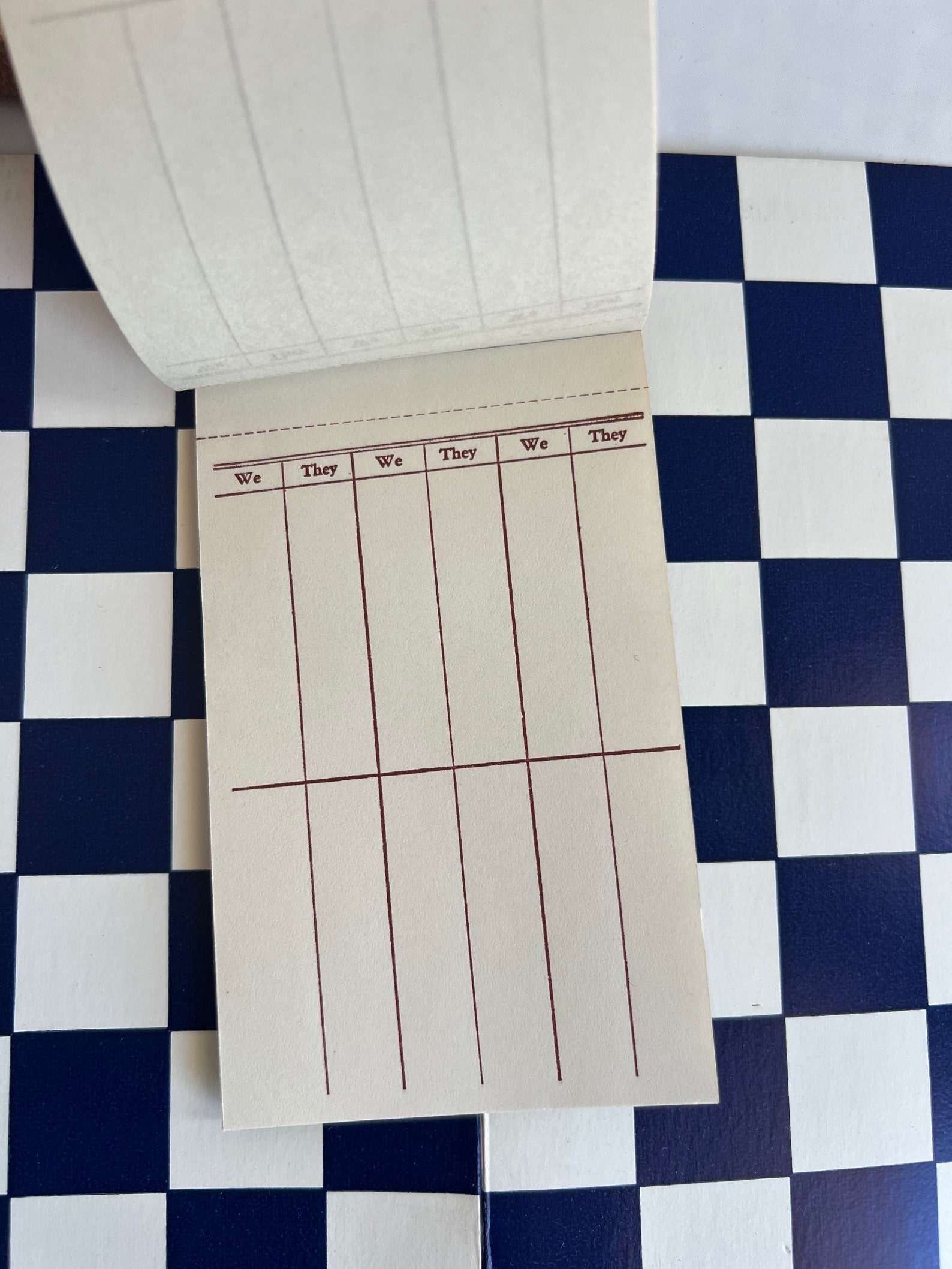 Vintage Kingsway Chess, Kings Bridge Game Travel Set in Case - Etsy