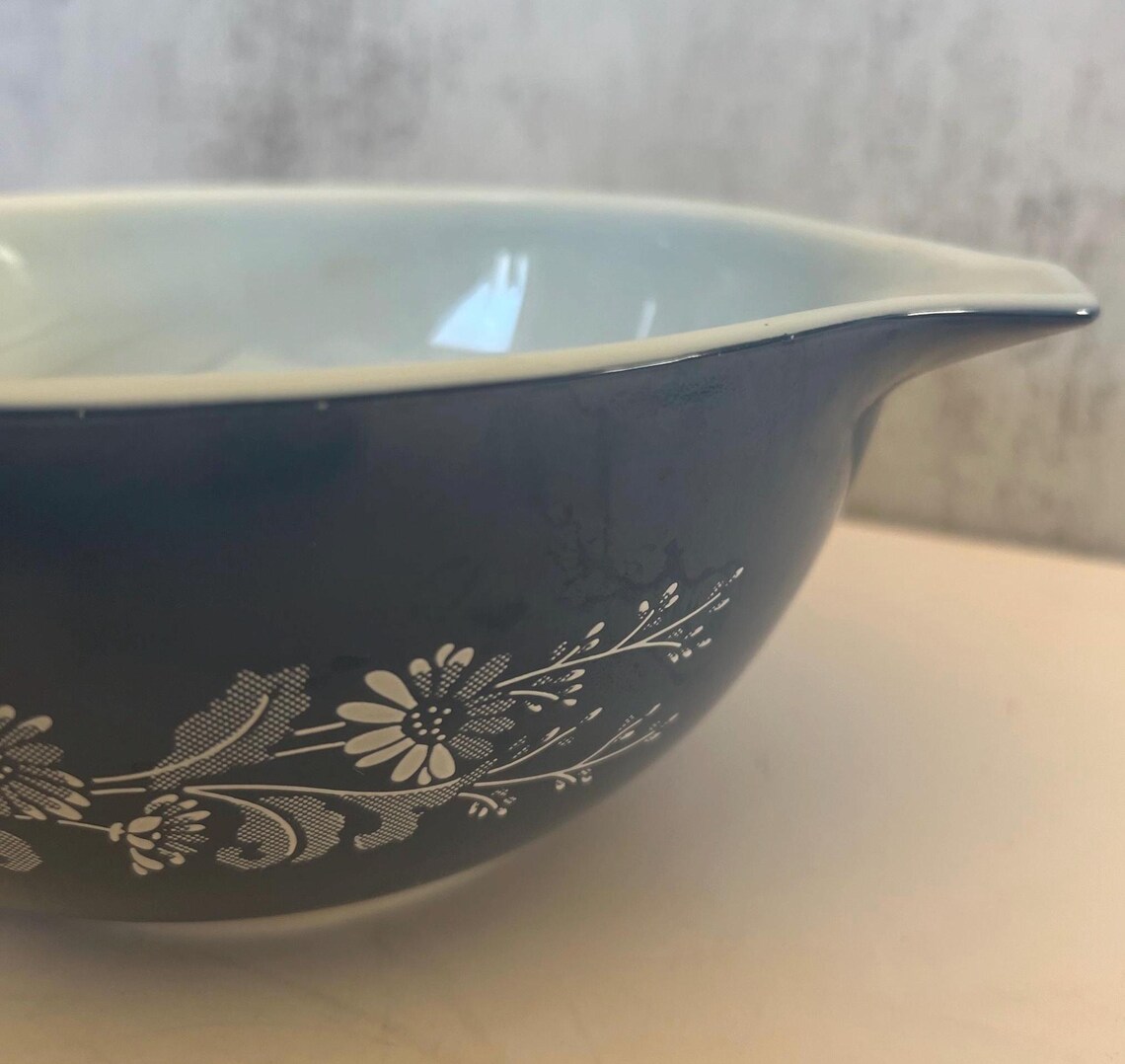 Vintage 1950s Pyrex 442 Blue Colonial Mist Cinderella Mixing Bowl 1.5 ...