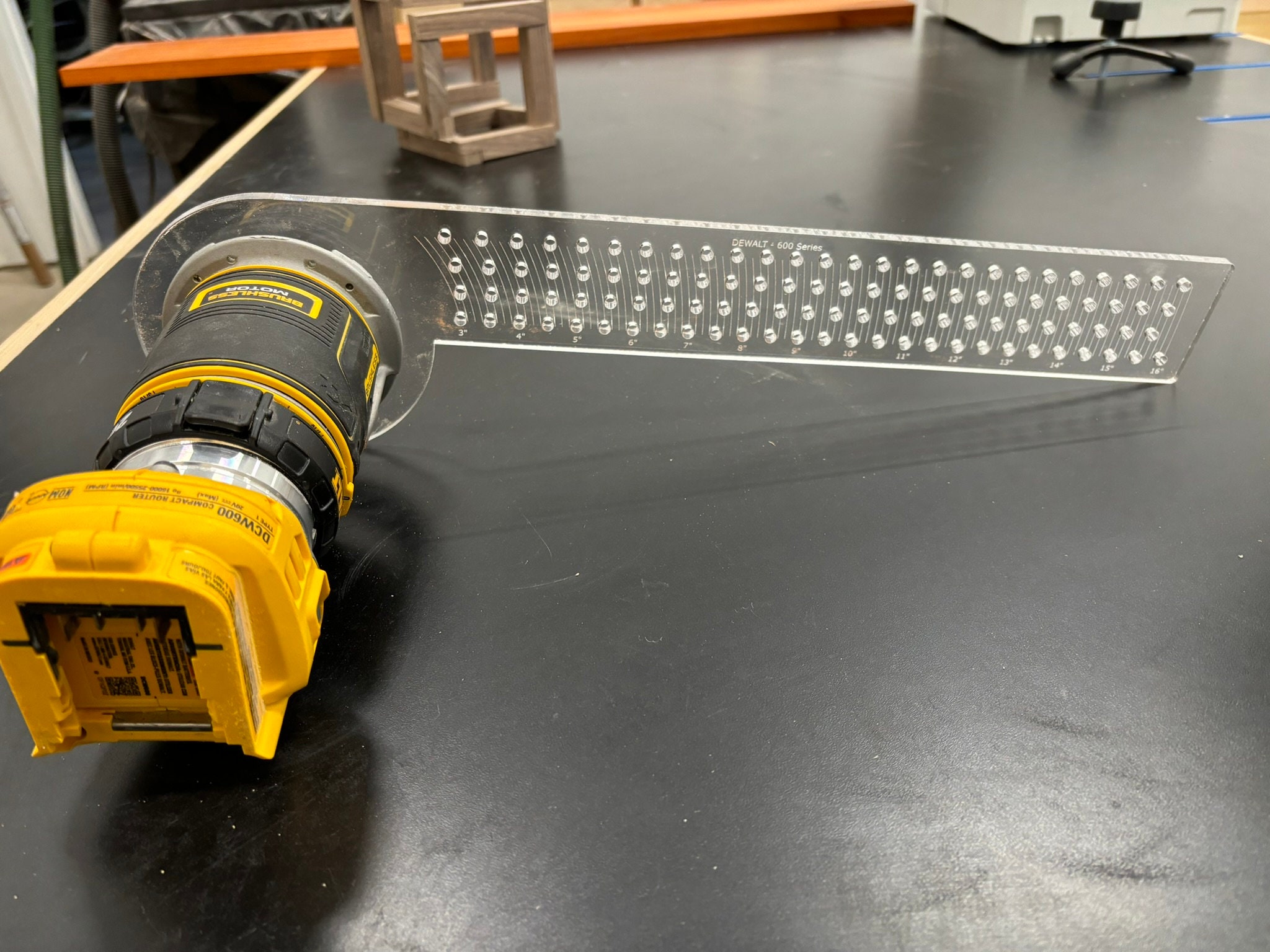 Router Circle Jig for Dewalt Routers - Etsy