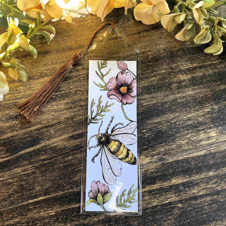 Handmade Honey Bee Bookmark: Botanical Watercolor Art - Etsy