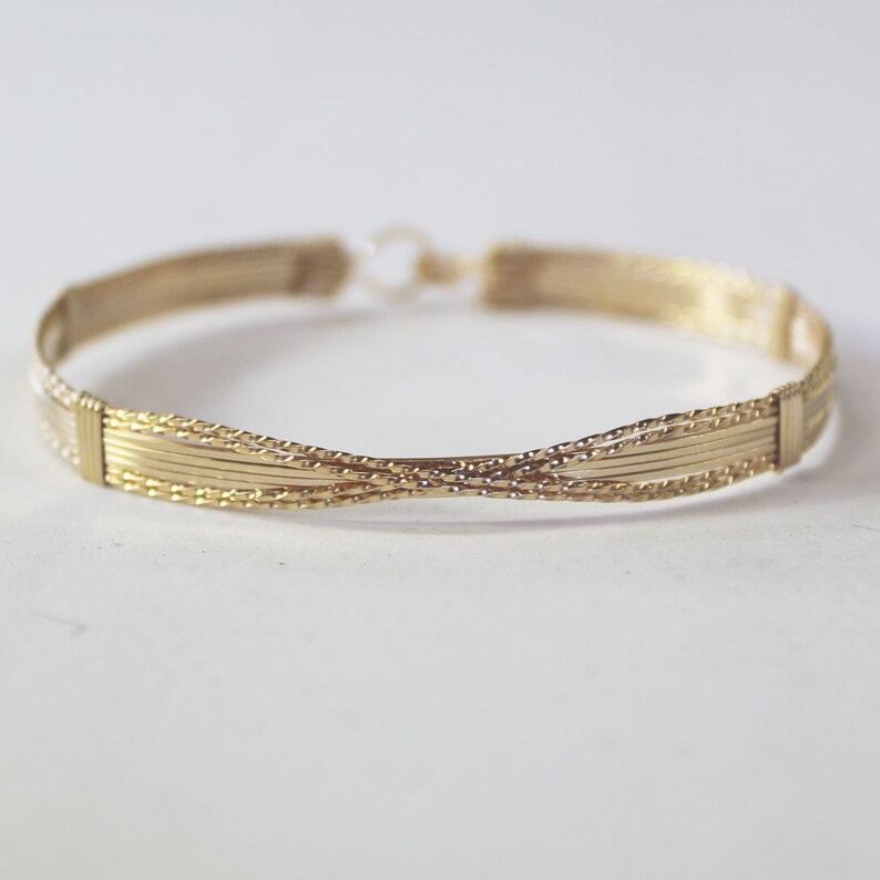 Gold Wire Bracelet - Sassy 14kt Gold Filled Wirewrapped Bangle - X ...