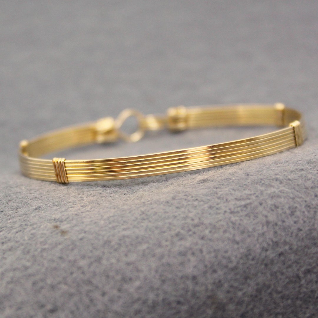Gold Wire Bracelet - Wirewrapped Bangle - Graceful 14kt Gold Filled ...