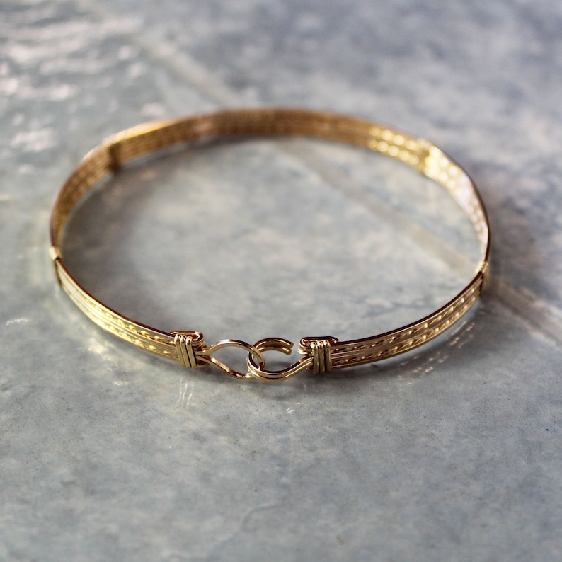 Gold Wire Bracelet - Simple 14kt Gold Filled Wirewrapped Bangle ...